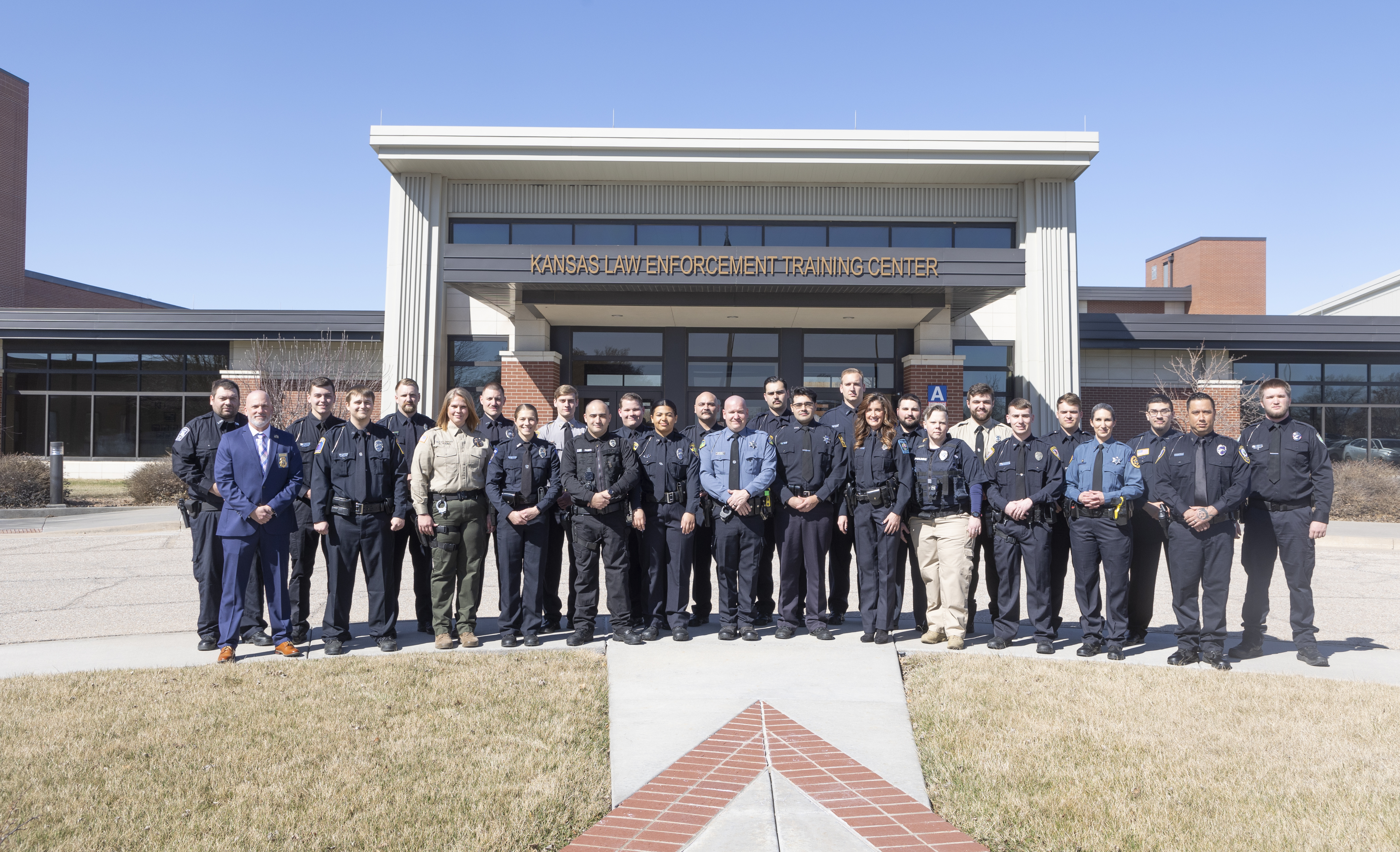 Kansas Law Enforcement Training Center Graduates 321st Basic Training ...